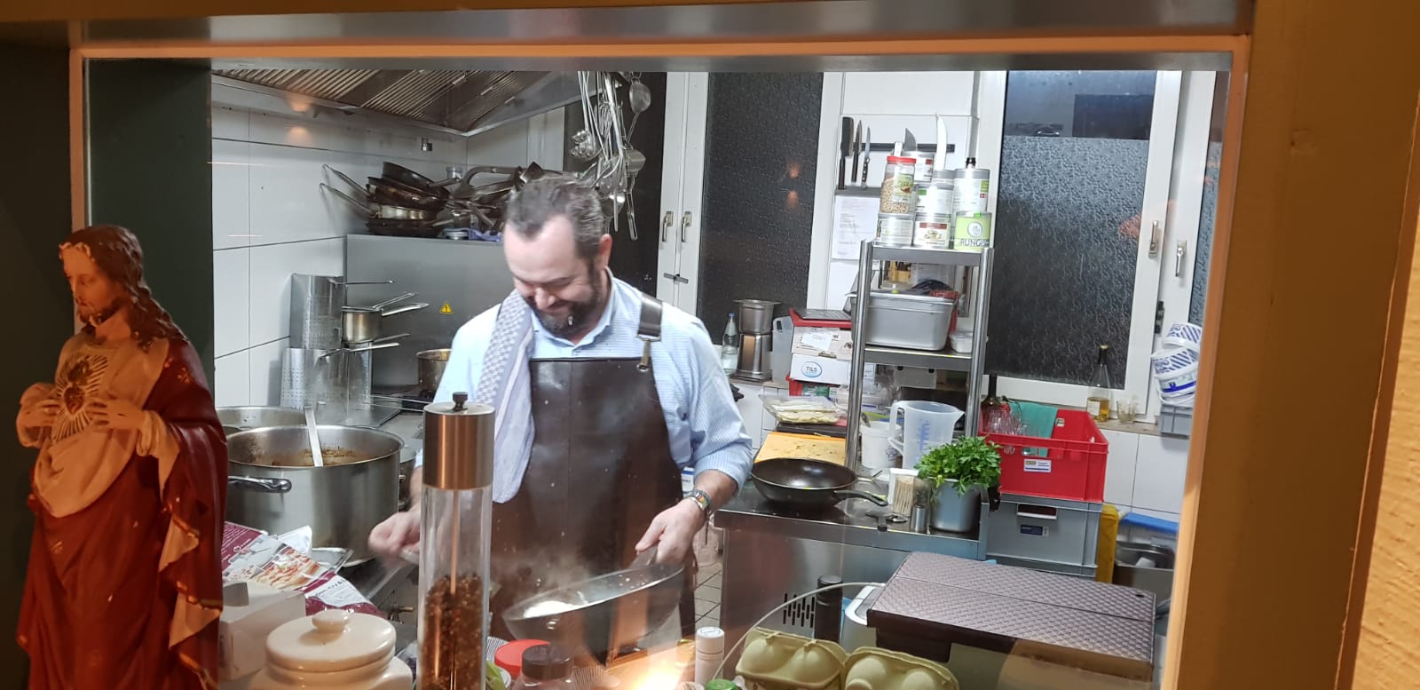 Kontakt – Fleckenstein's Meat. Food. Deli. Wine. Düsseldorf.